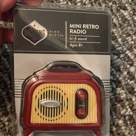 Portable Audio & Video | Vintage Red Radio Look Mini Retro Fm Hifi ...
